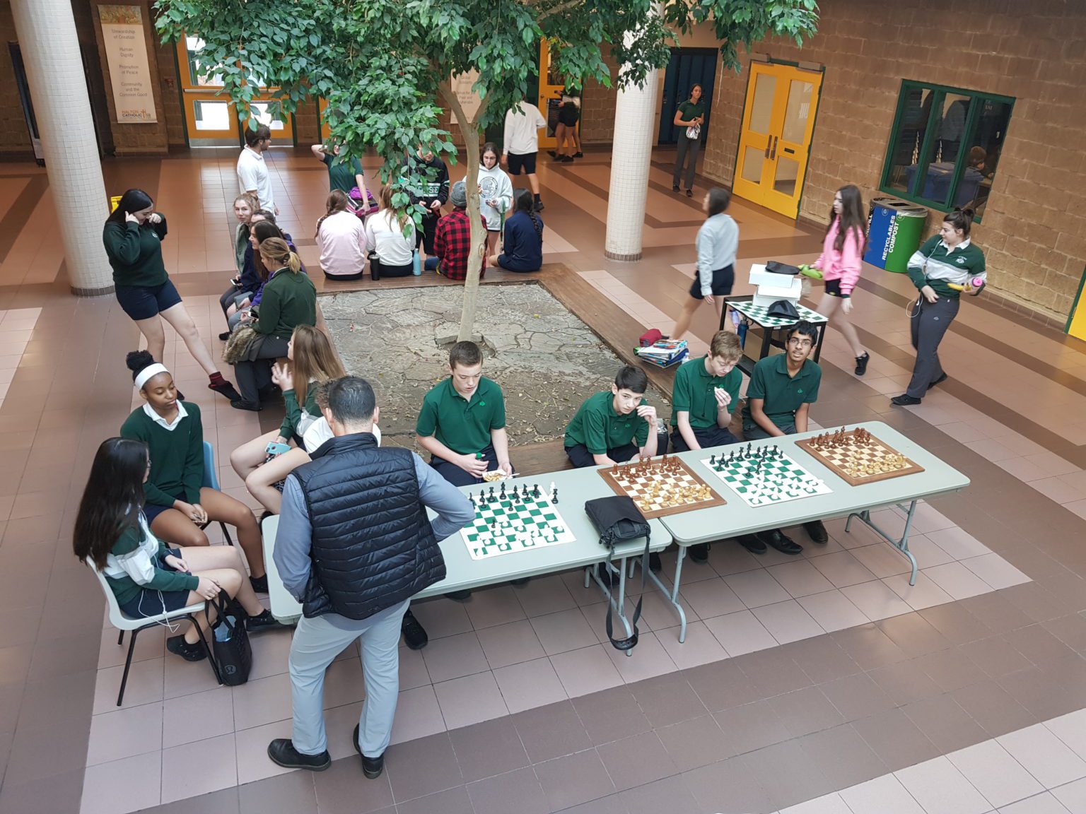 Notre Dame Catholic Secondary School – HCDSB International Student Program